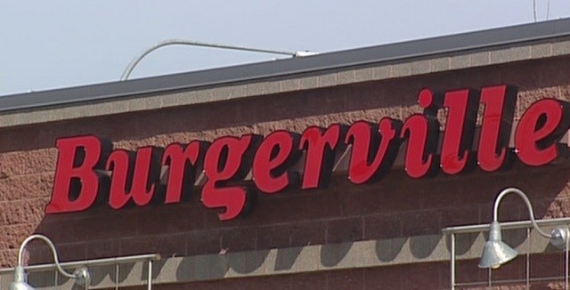 Burgerville union pickets for new contract | KBOO