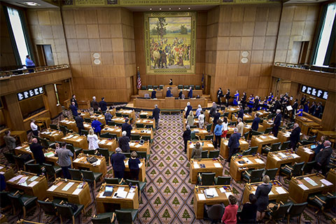 Oregon legislature prepares plan to address COVID-19 impacts | KBOO